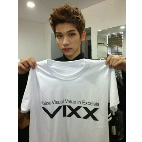 ktown4u.com : VIXX - T-Shirt [Official Goods]