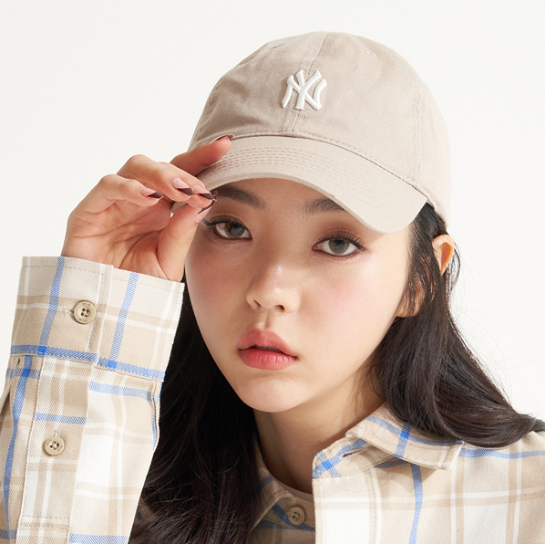 ktown4u.com : ★Popularity!★ Rookie Ball Cap NY [Beige]