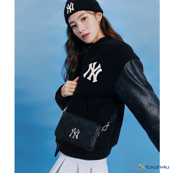 ktown4u.com : MONOGRAM DIAMOND EMBO MINI CROSSBODY BAG NY [BLACK]