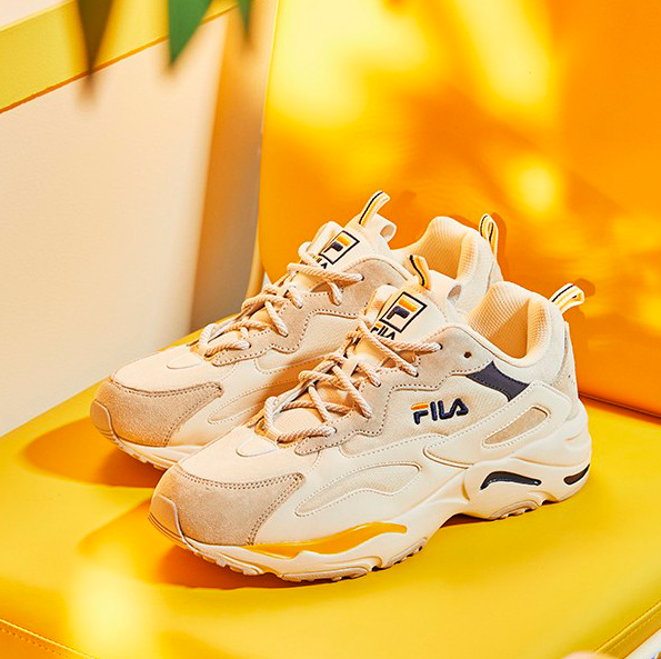 cn.ktown4u.com : RAY TRACER [YELLOW] [230]