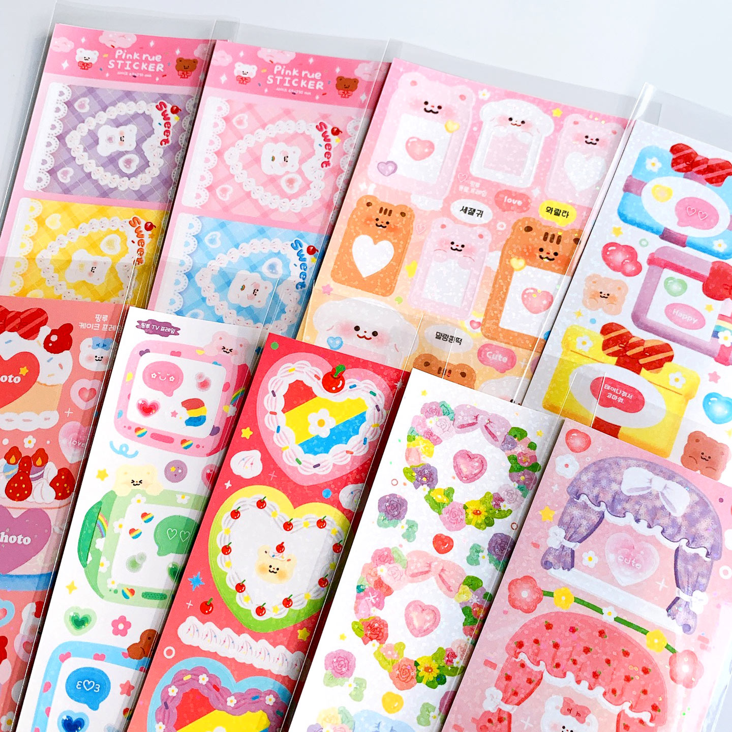 ktown4u.com : [Pink Rue] animal frame sticker