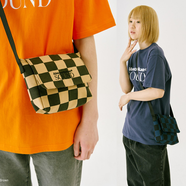 ktown4u.com : Checkerboard Mini Cross Bag [4colors]